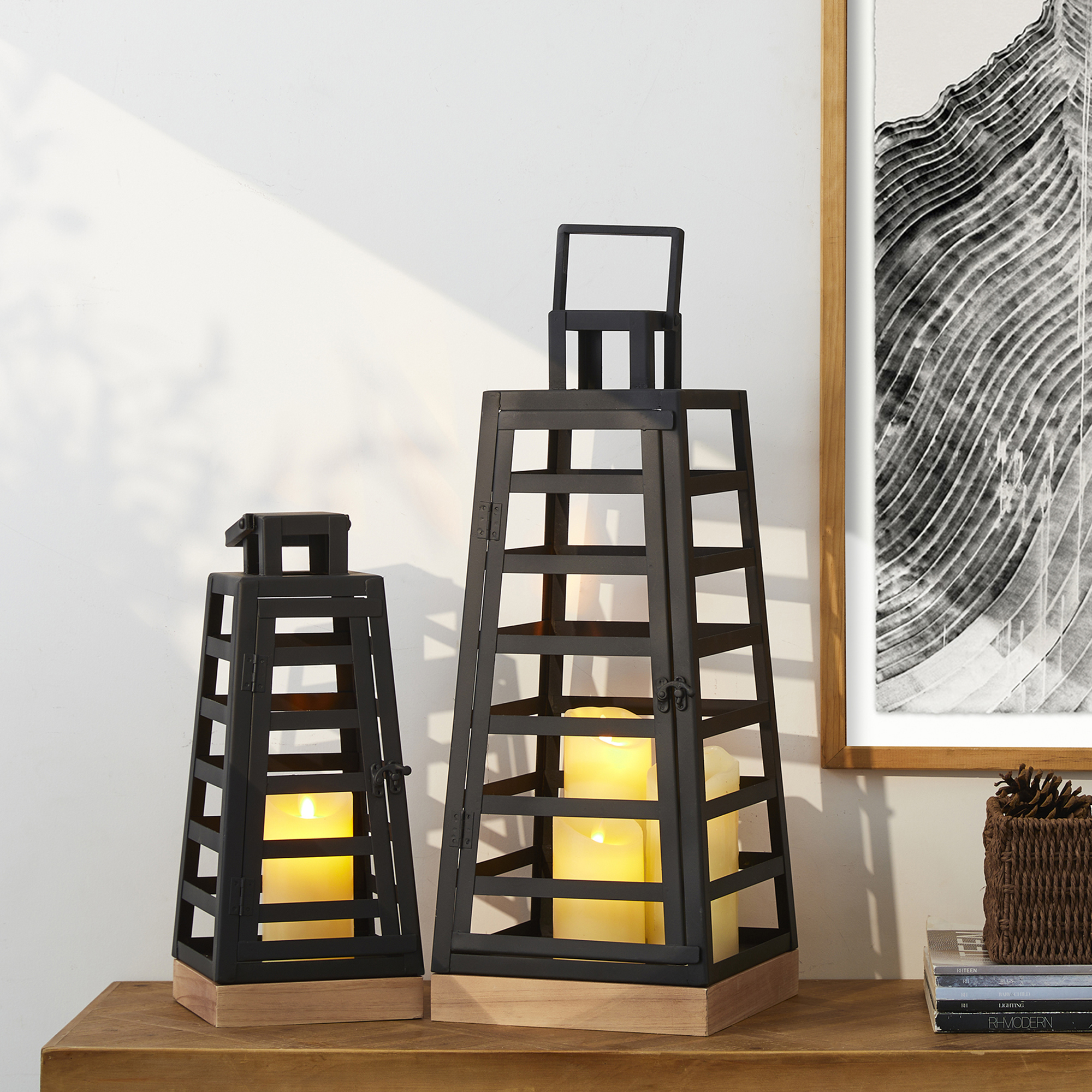 [OFFICIAL] Glitzhome Set of 2 Modern Trapezoid Metal/Wood Black Lanterns