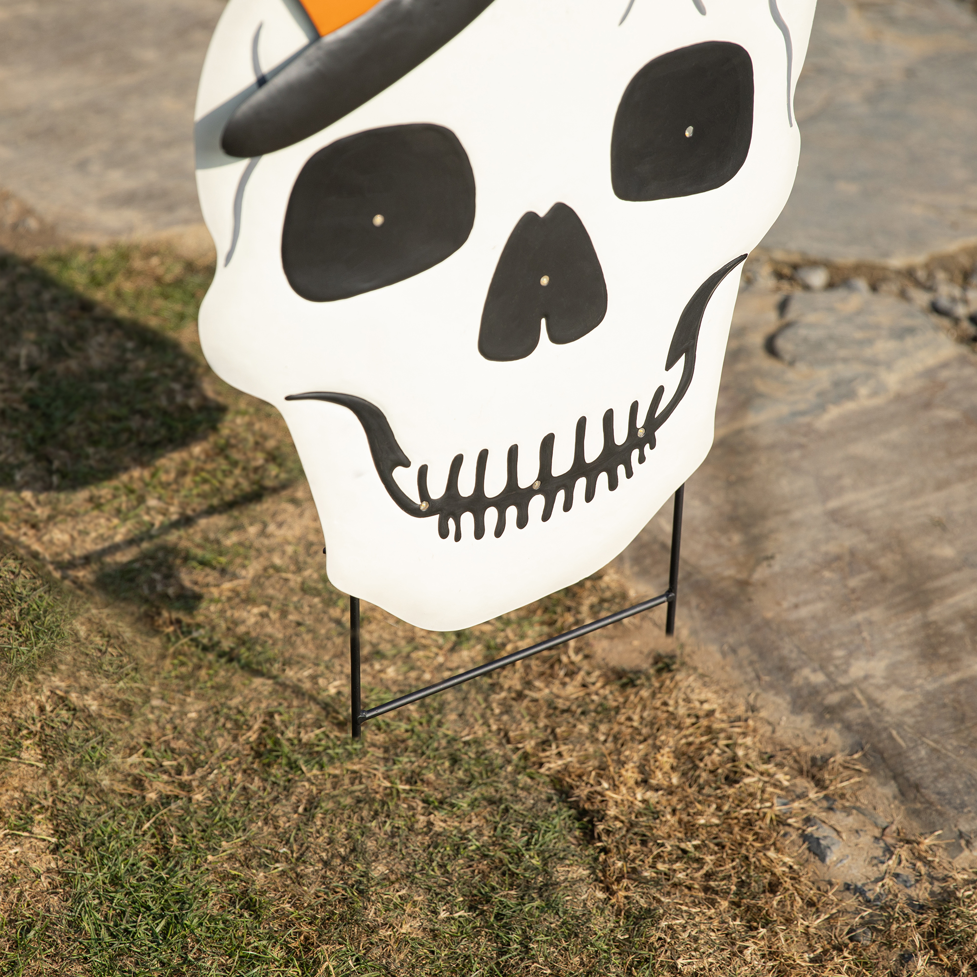 [OFFICIAL] Glitzhome 38"H Lighted Halloween Metal Skull Yard Stake with ...